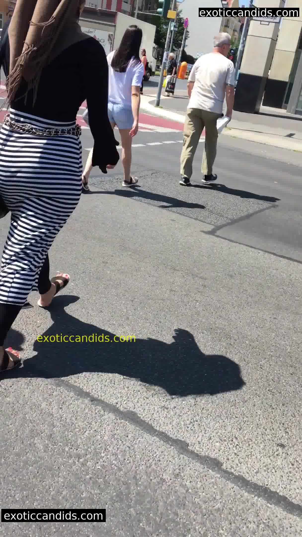 Hijabi Candids Pack 2 – Page 3 – Exotic Candids